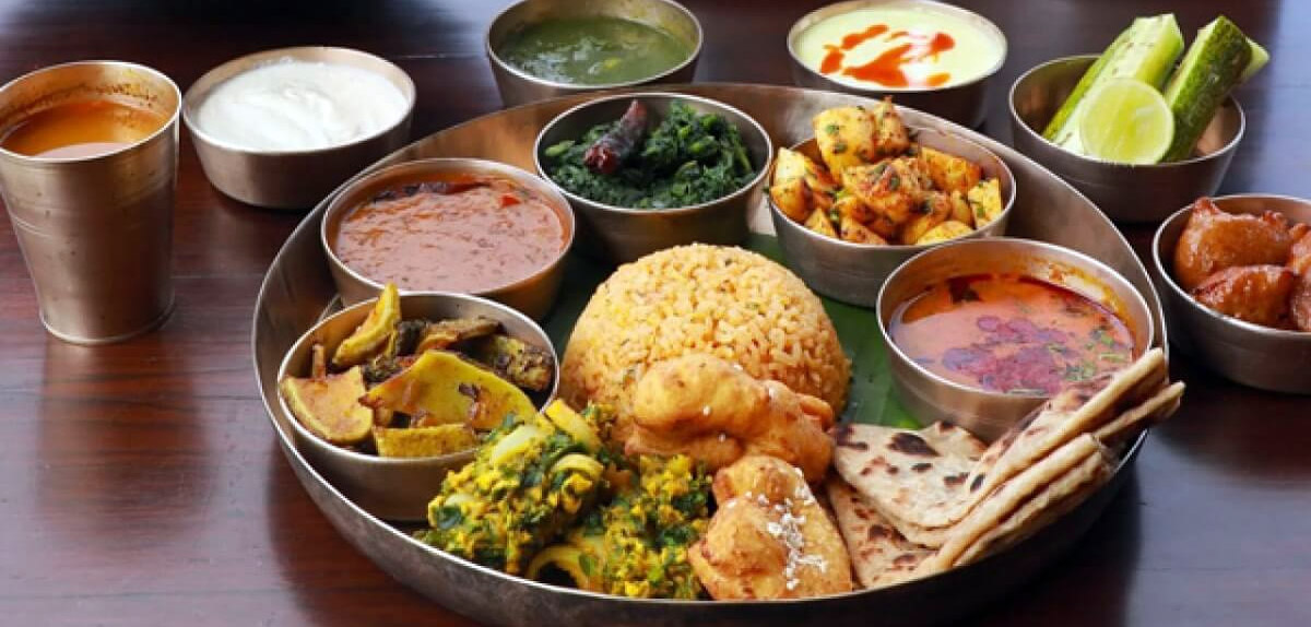 Exploring the Gastronomic Delights of Manali, Himachal Pradesh: A Food ...