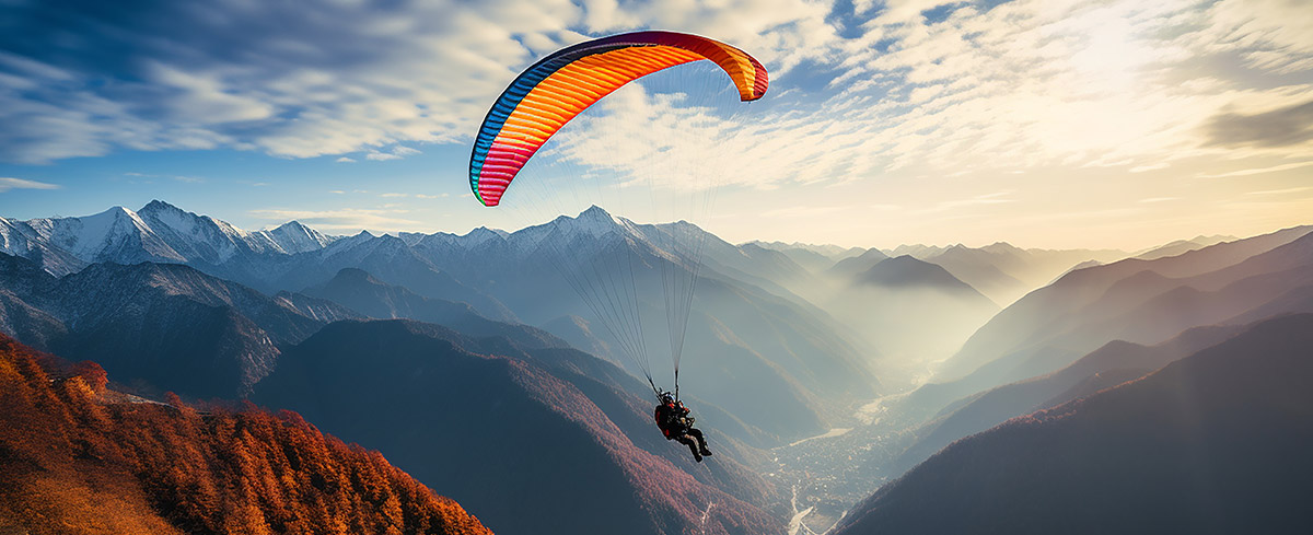 A Journey into the Skies with Paragliding and Hang Gliding